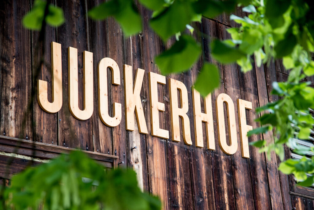 Juckerhof mit Spezial-Schutzkonzept - Corona - FarmTicker