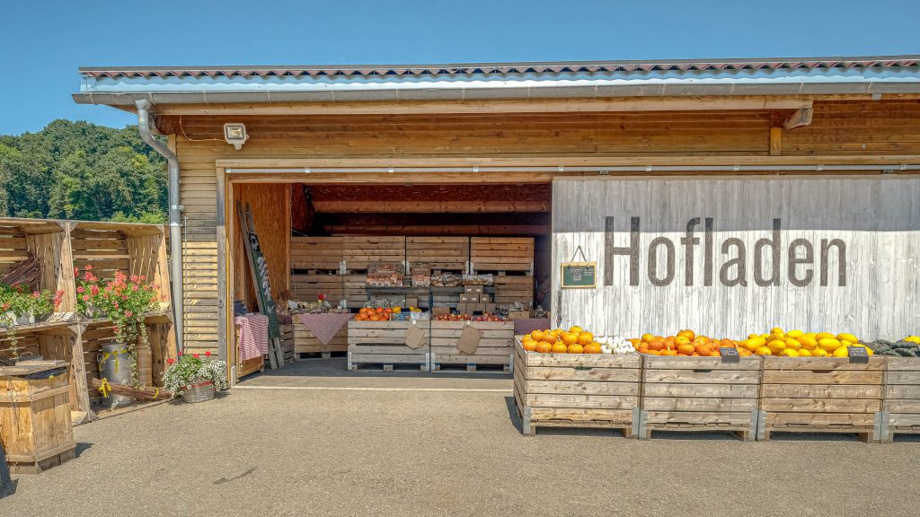 Erlebnisbauernhof Juckerhof in Seegräben - Jucker Farm